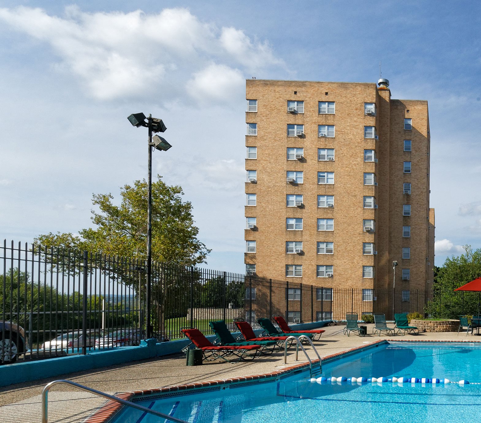 Quality Hill Towers | Apartments in Kansas City, MO Quality Hill Towers | Apartments in Kansas City, MO
